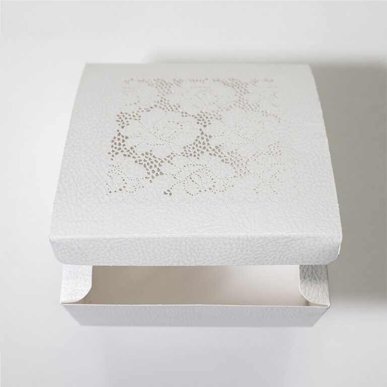 Laser machines for packaging: flexible and customized packaging - OT-LAS